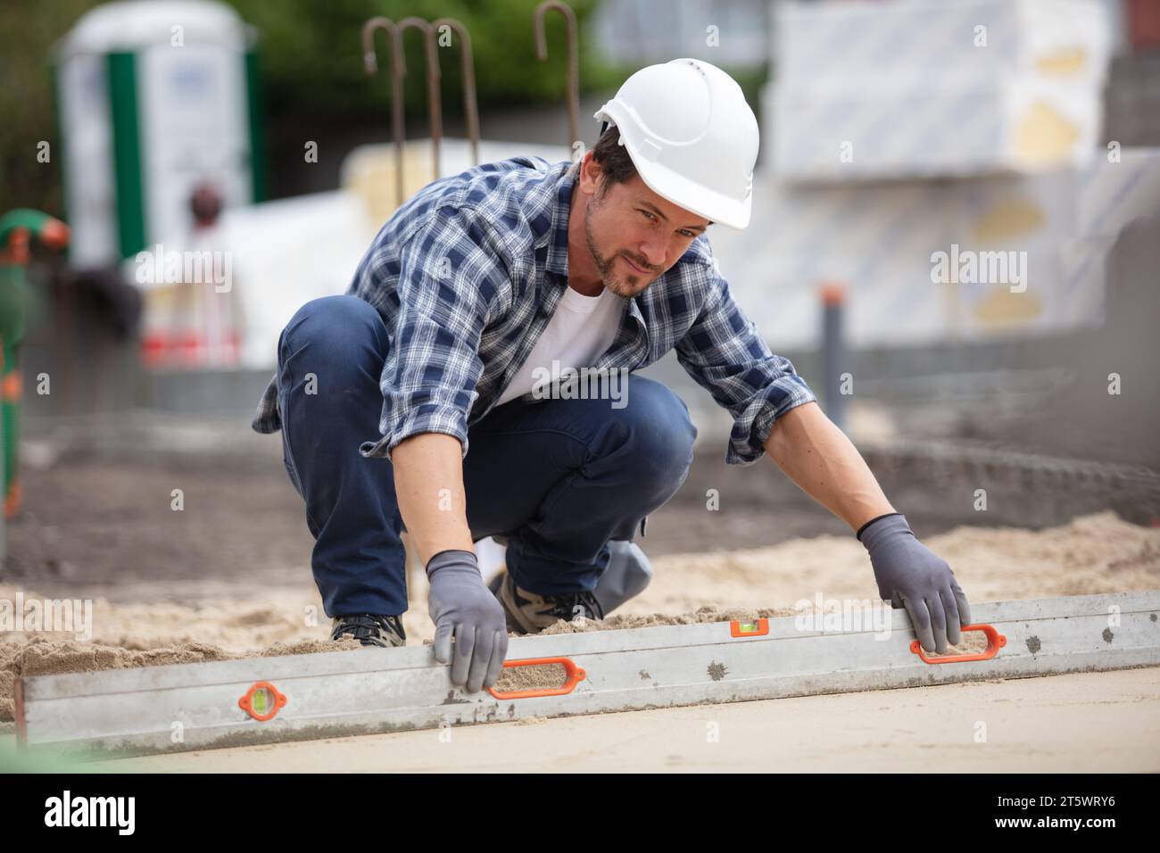 Screeding hi-res stock photography and images - Alamy
