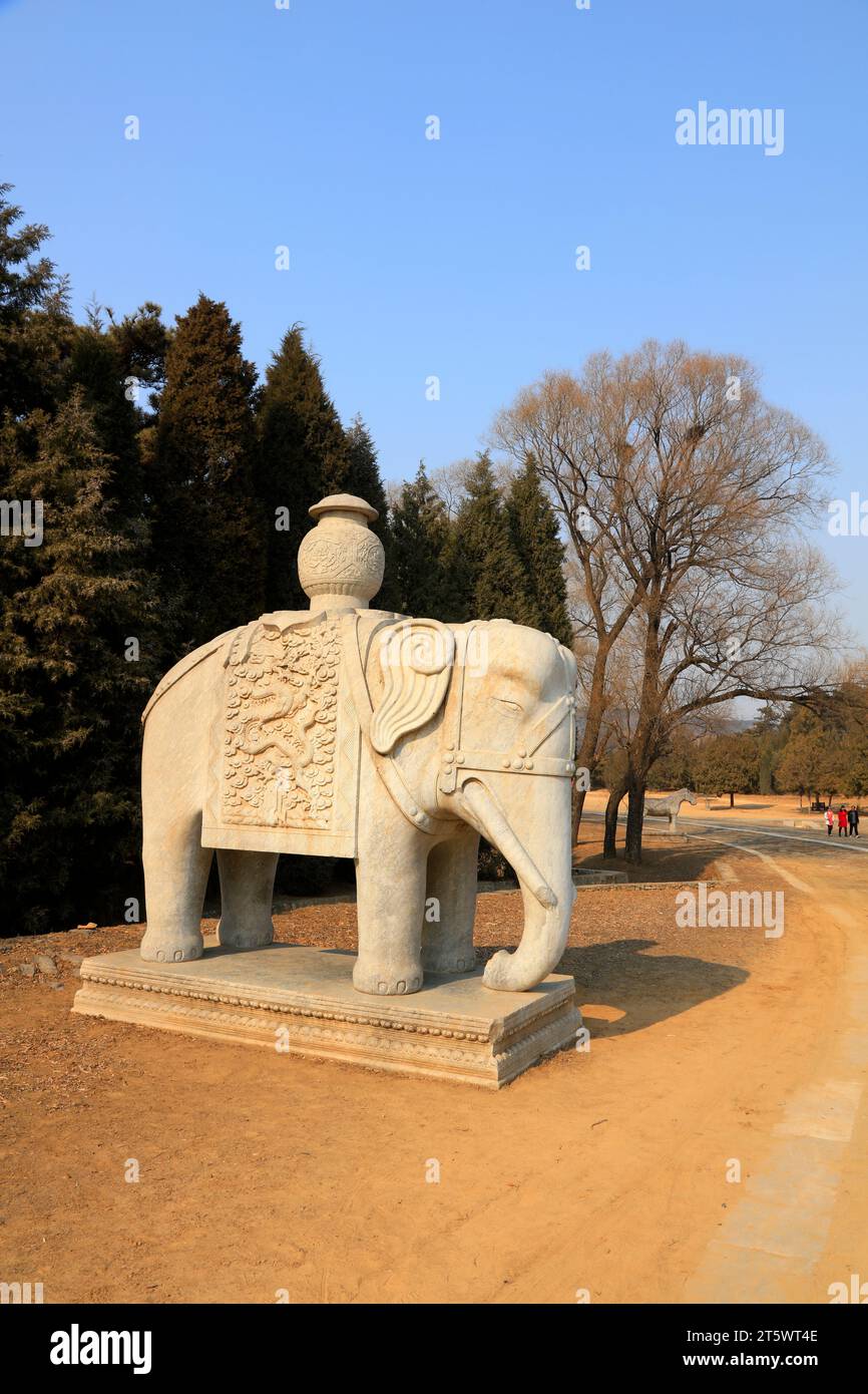 Elephant stone carving hi-res stock photography and images - Alamy