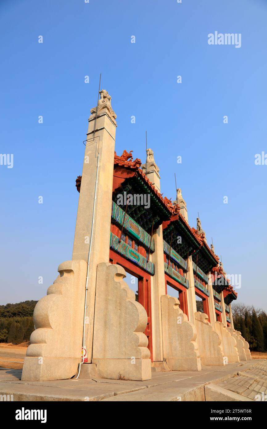 Ancient Chinese traditional architecture Stock Photo - Alamy