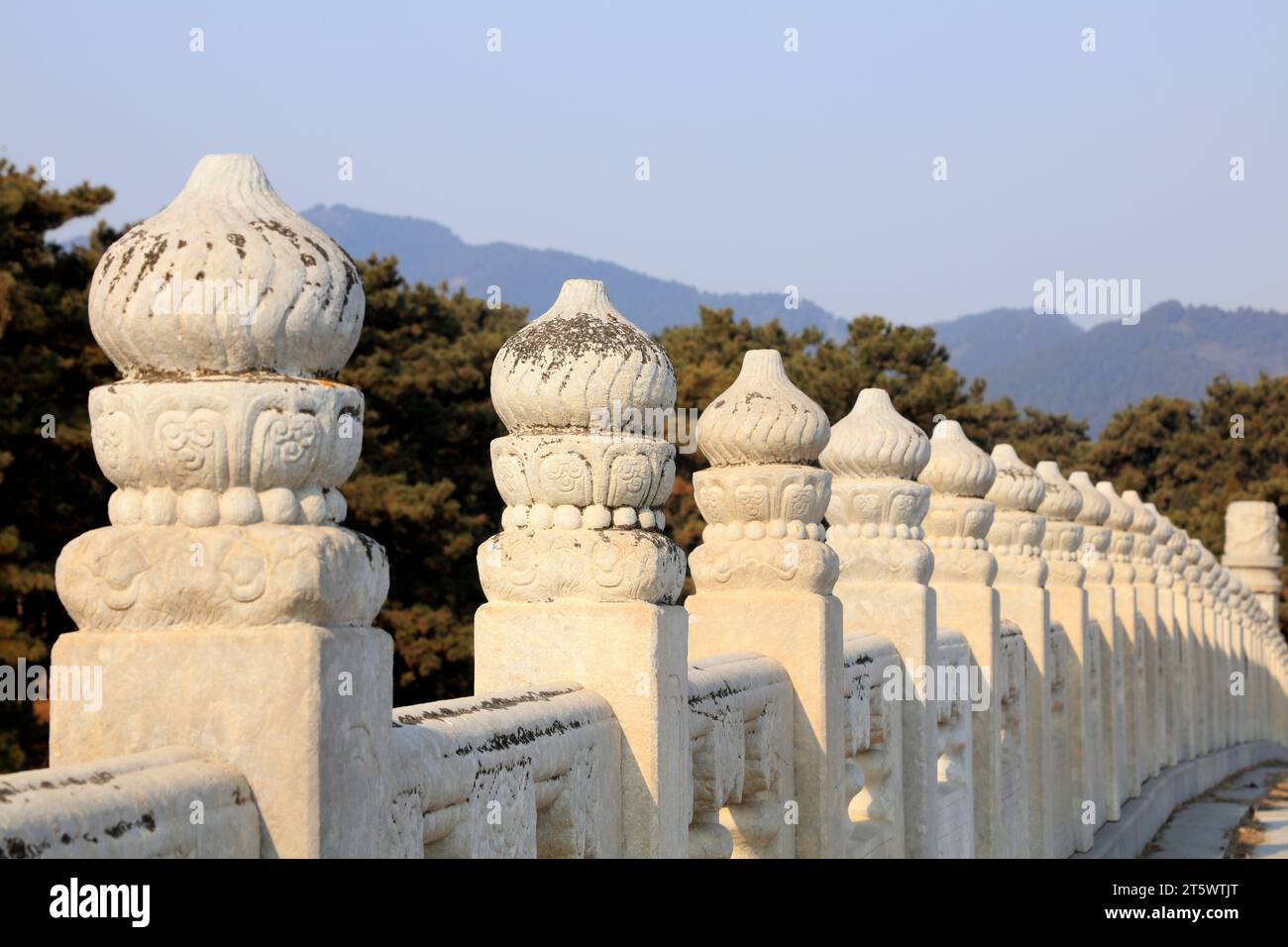 white marble railings arch bridge Stock Photo - Alamy