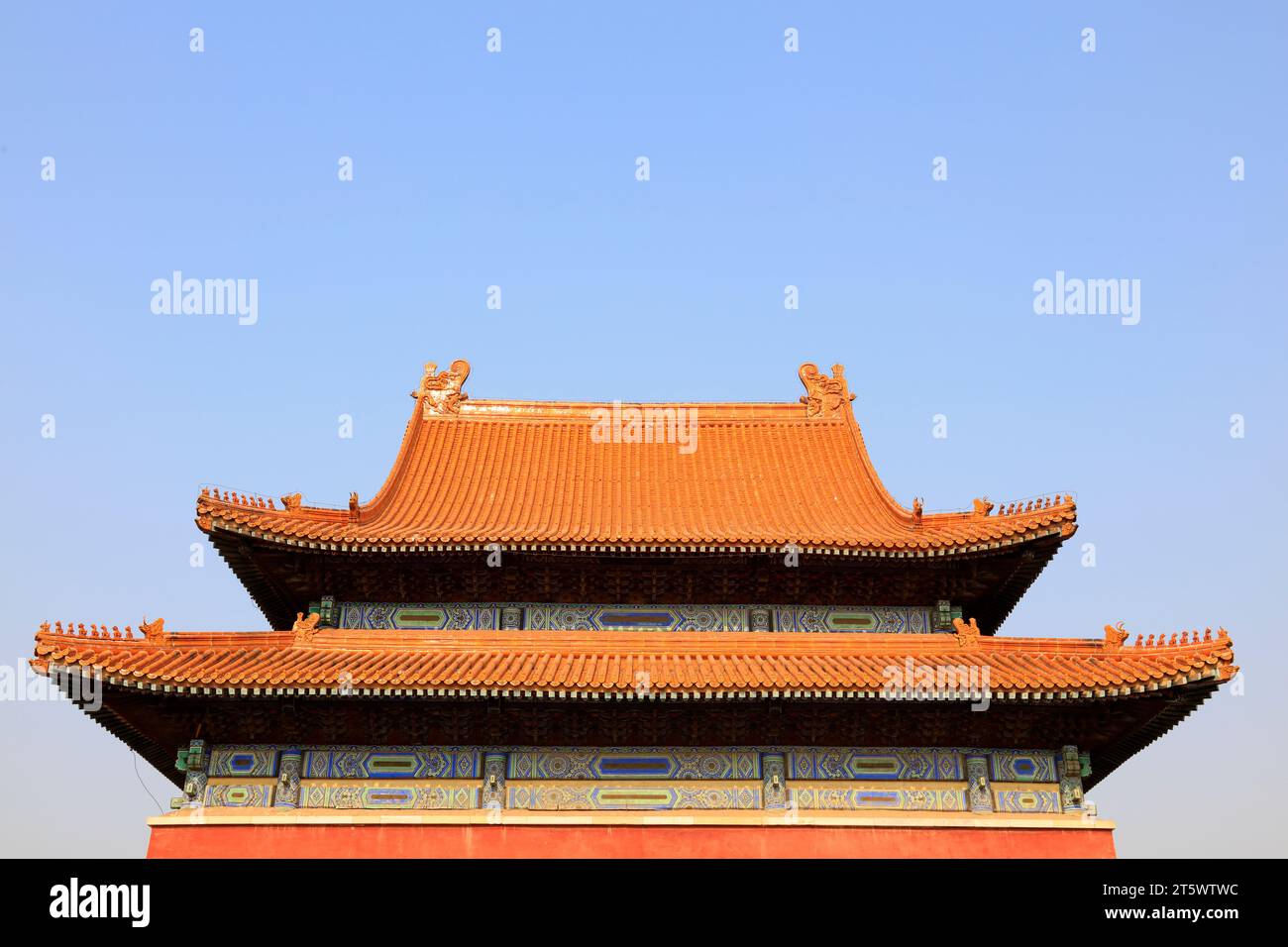 Ancient Chinese architectural landscape Stock Photo - Alamy
