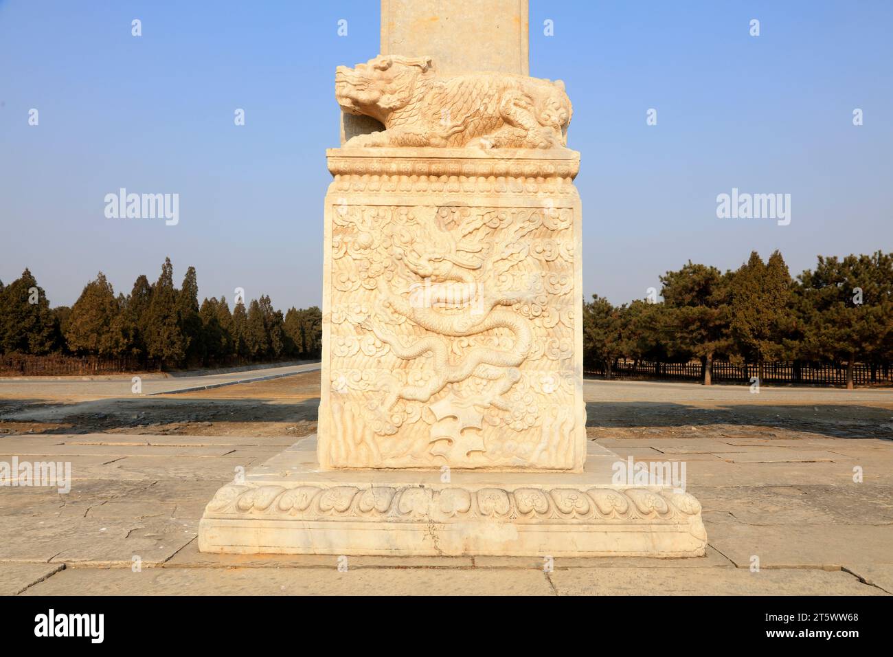 Chinese ancient stone carvings Stock Photo - Alamy