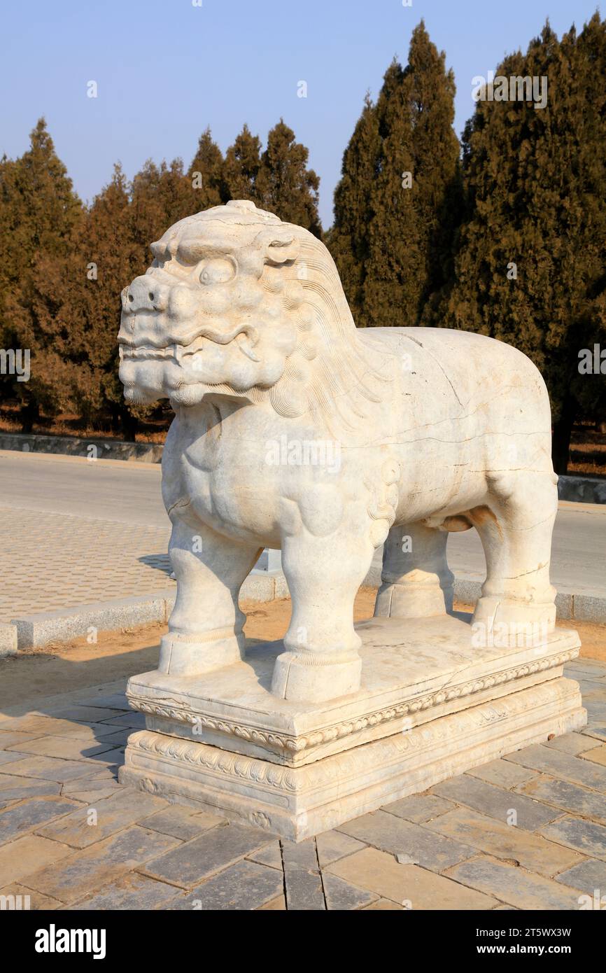 Chinese ancient animal sculptures Stock Photo - Alamy