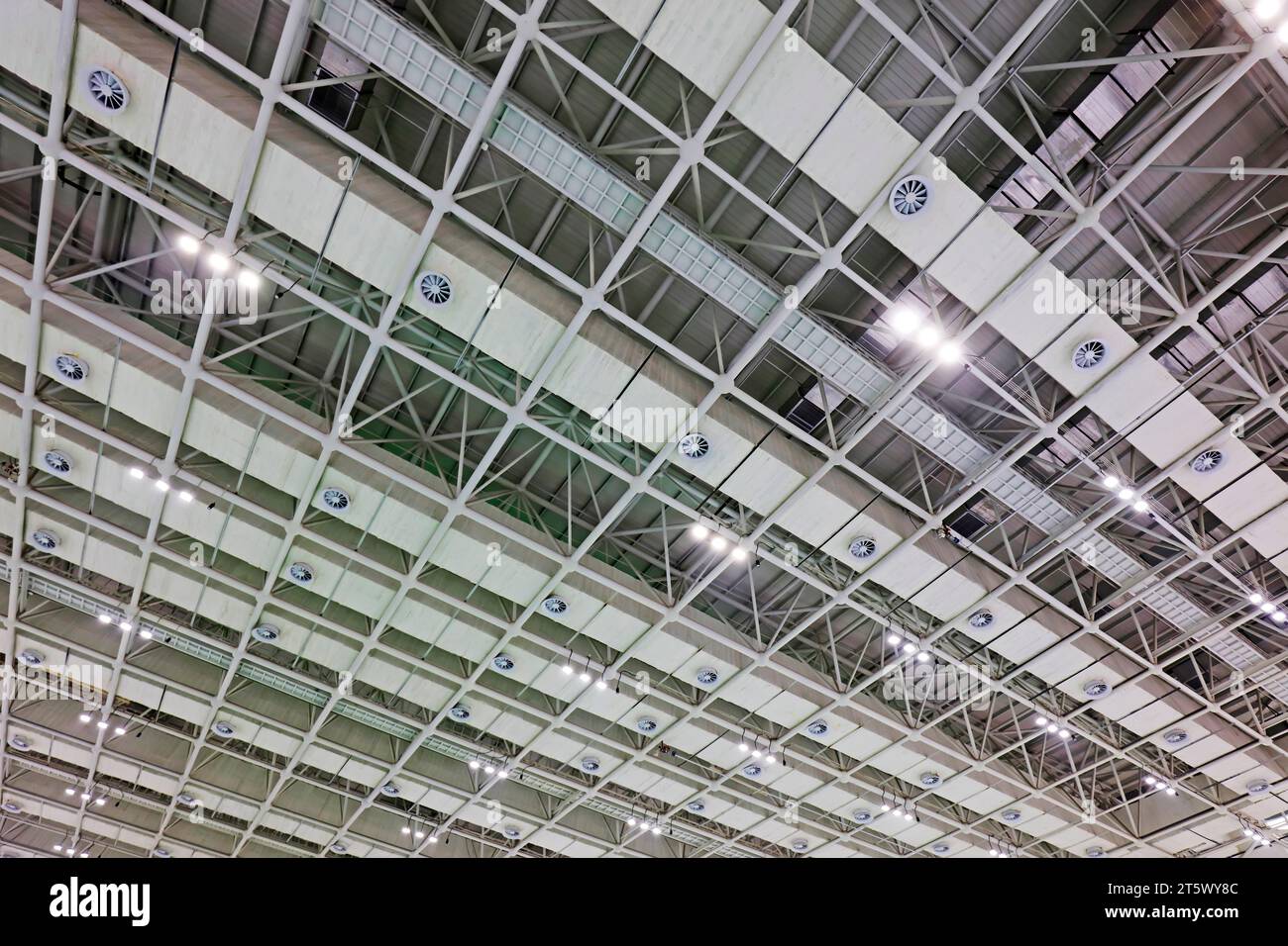 steel structure geometry construction in a hall Stock Photo - Alamy