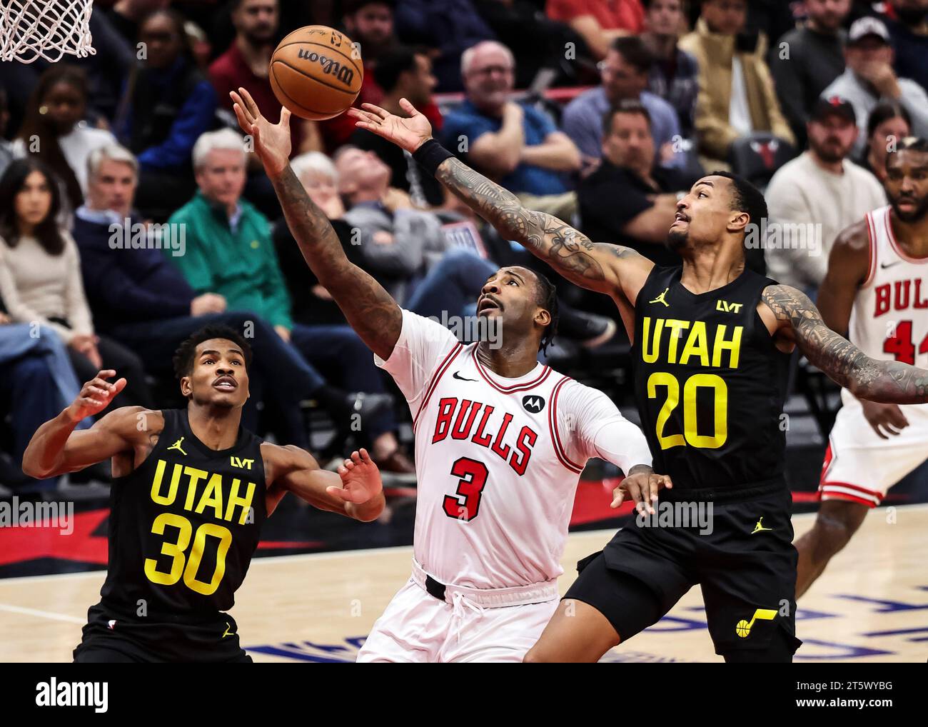 John collins utah jazz hi-res stock photography and images - Alamy