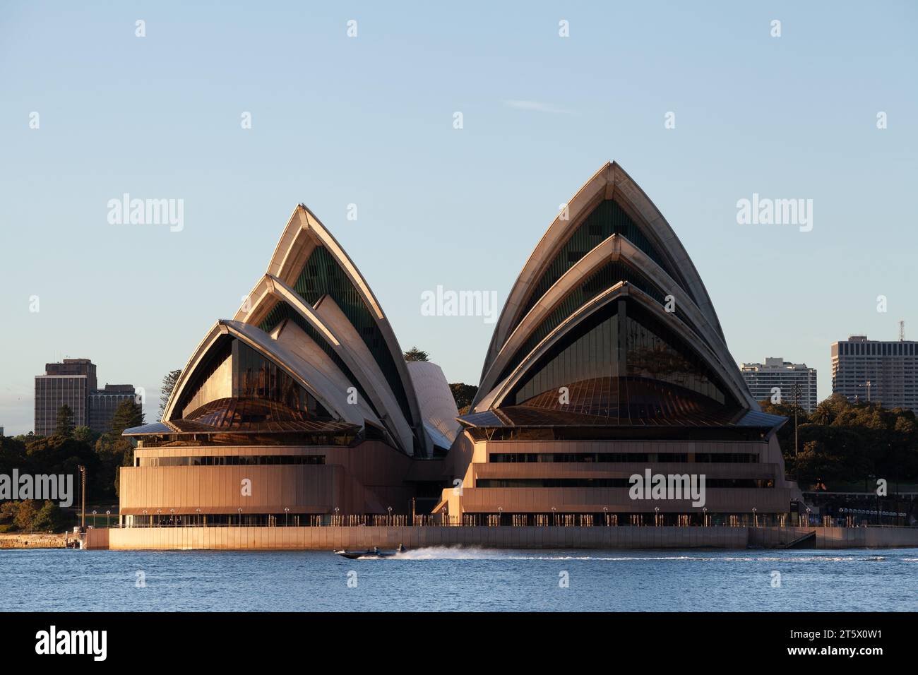 Frontal view of Sydney Opera House at sunrise Stock Photo - Alamy
