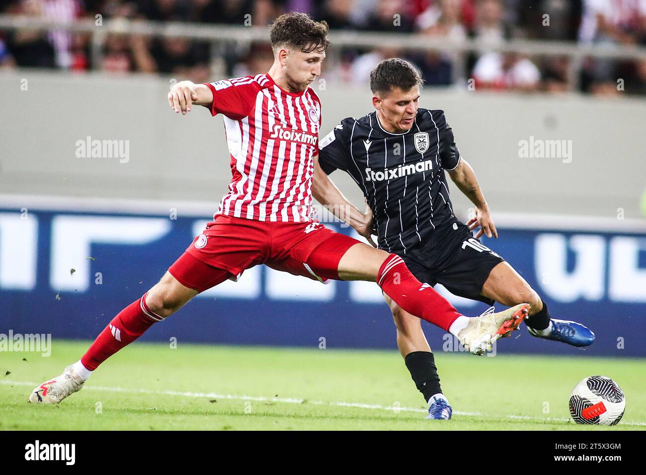 Athens, Greece. 5th Nov, 2023. Olympiacos's player Panagiotis Retsos ...