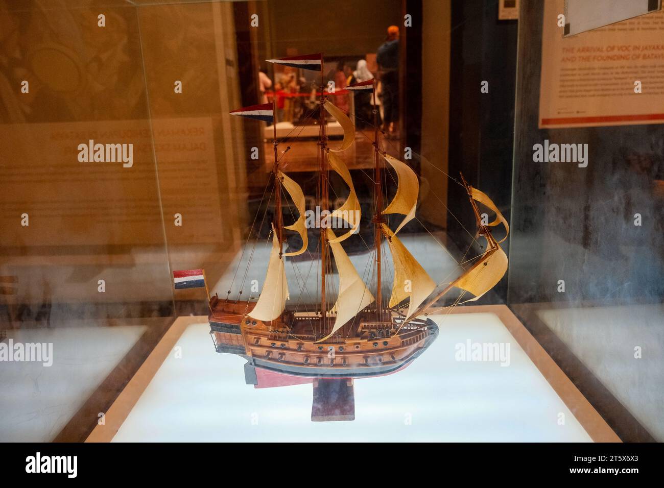 Step inside the museum adjacent to Gouverneurskantor in Kota Tua ...