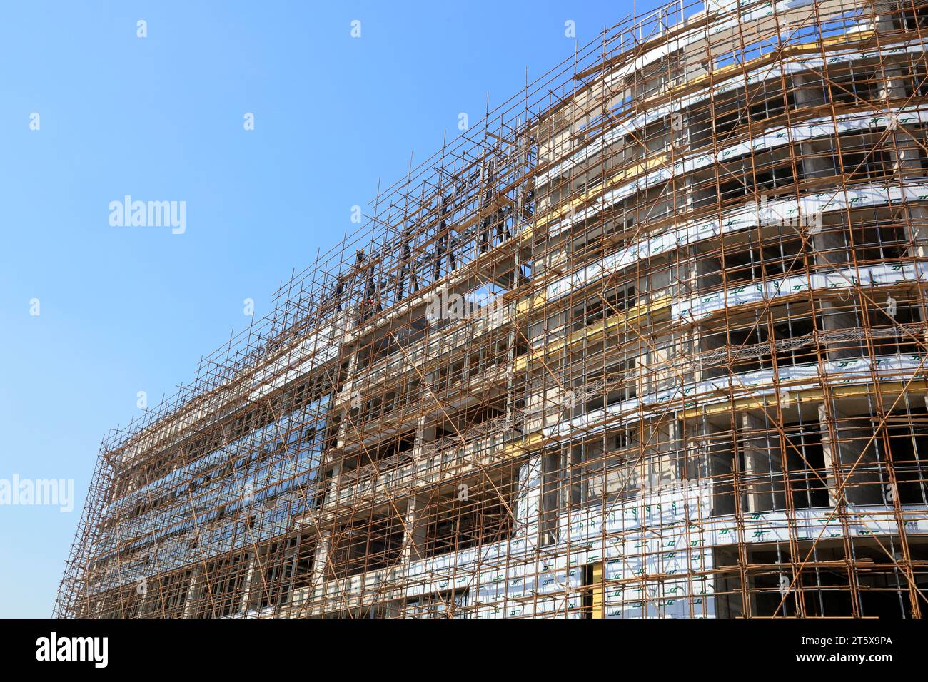 Scaffold for construction site Stock Photo - Alamy
