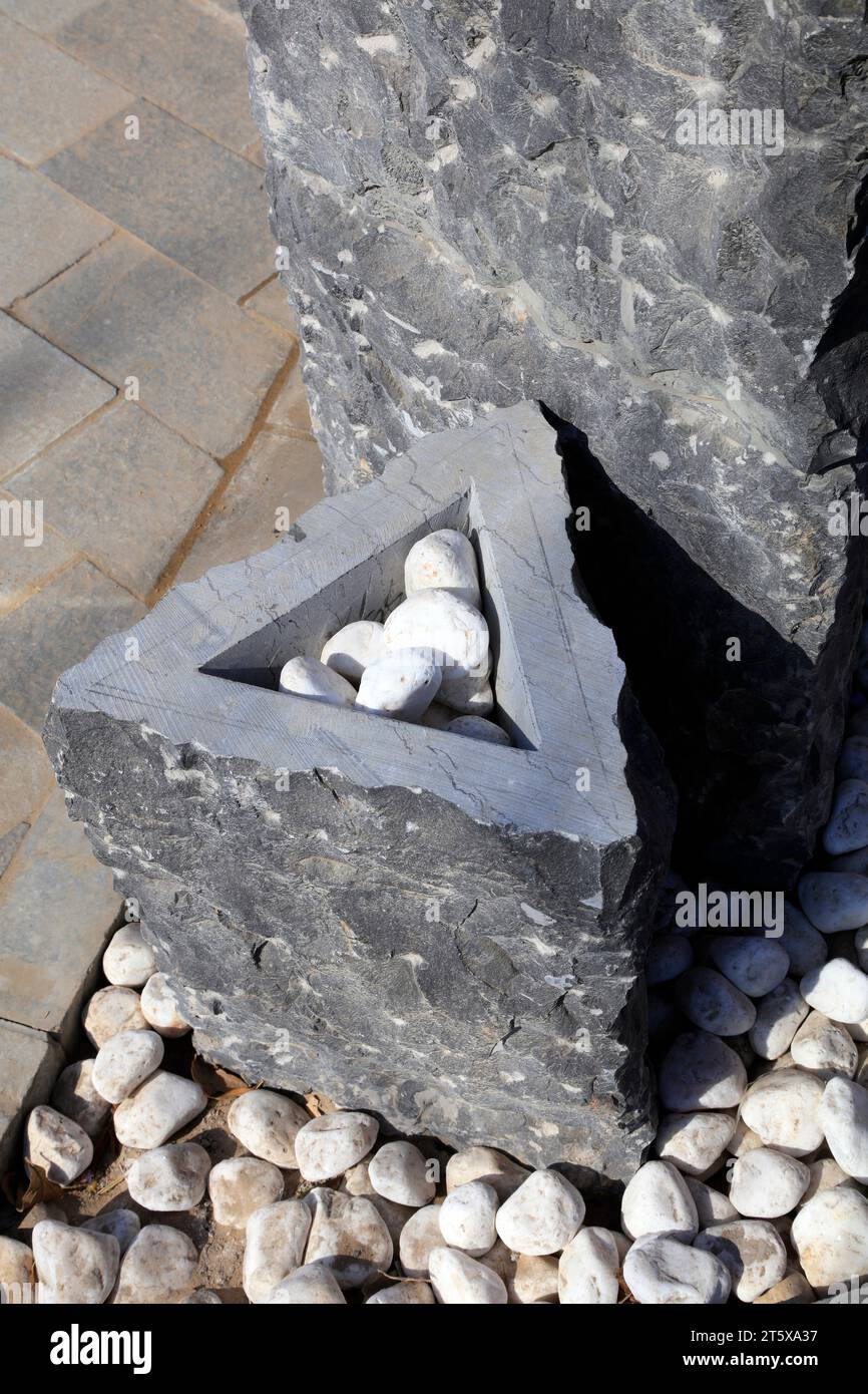 Rocky material hi-res stock photography and images - Alamy