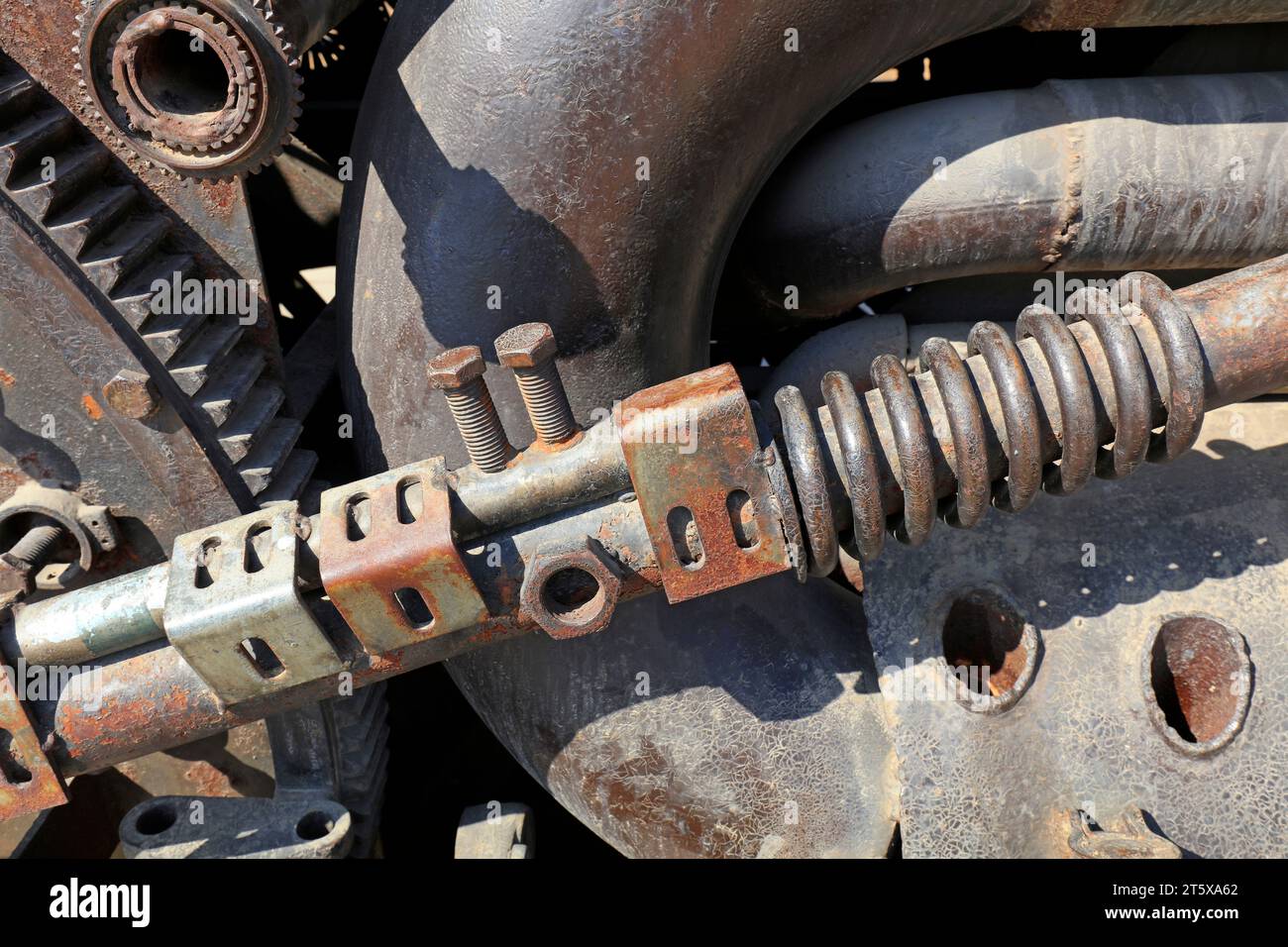 Joining components hi-res stock photography and images - Alamy