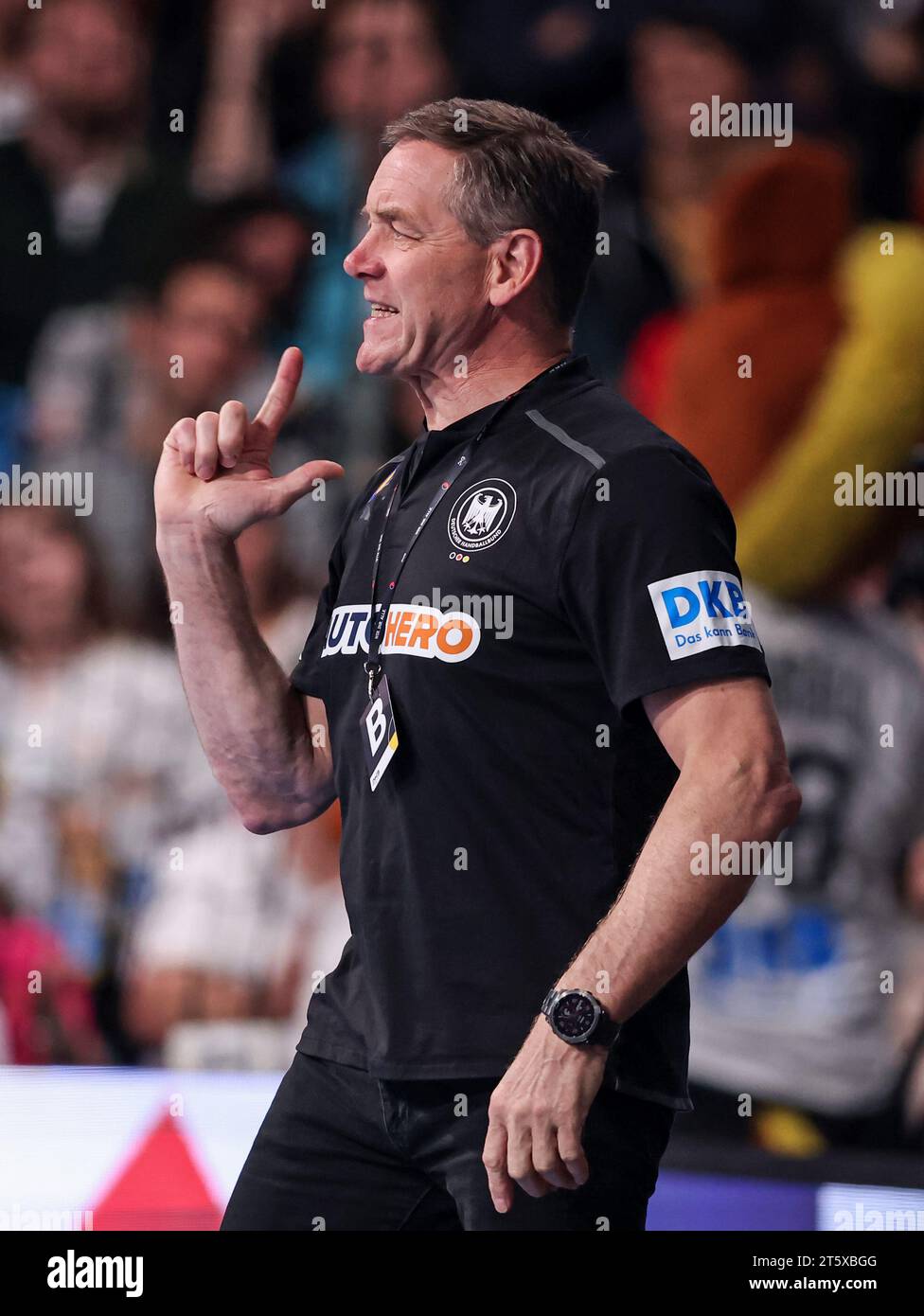 Trainer Alfred Gislason of Germany Handball LŠnderspiel in der Olympia ...