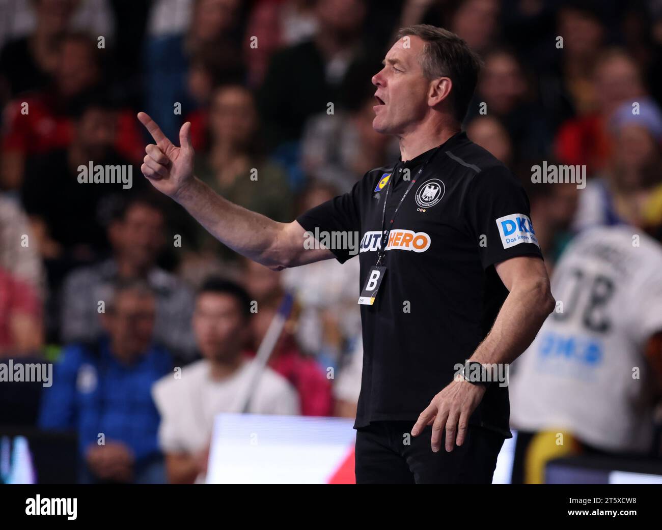 Trainer Alfred Gislason of Germany Handball LŠnderspiel in der Olympia ...