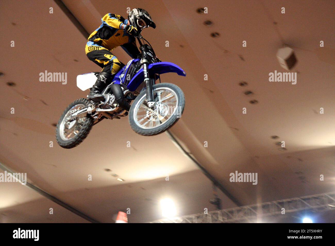 Motorcycle Show With Jumps And Adrenalin Motorcycle Show With Jumps ...