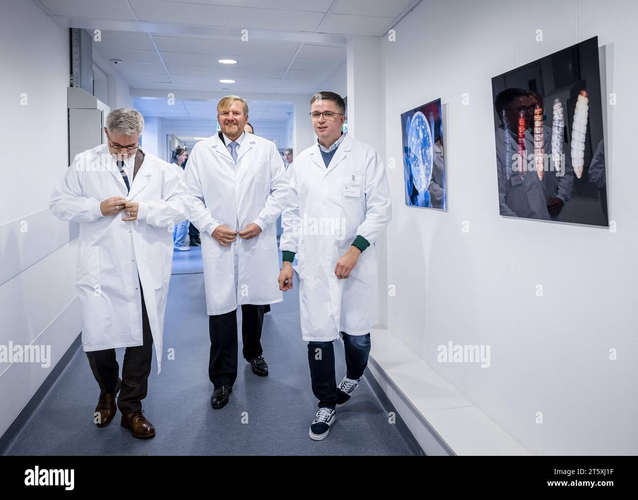 Utrecht, Netherlands. 07th Nov, 2023. UTRECHT - King Willem-Alexander ...
