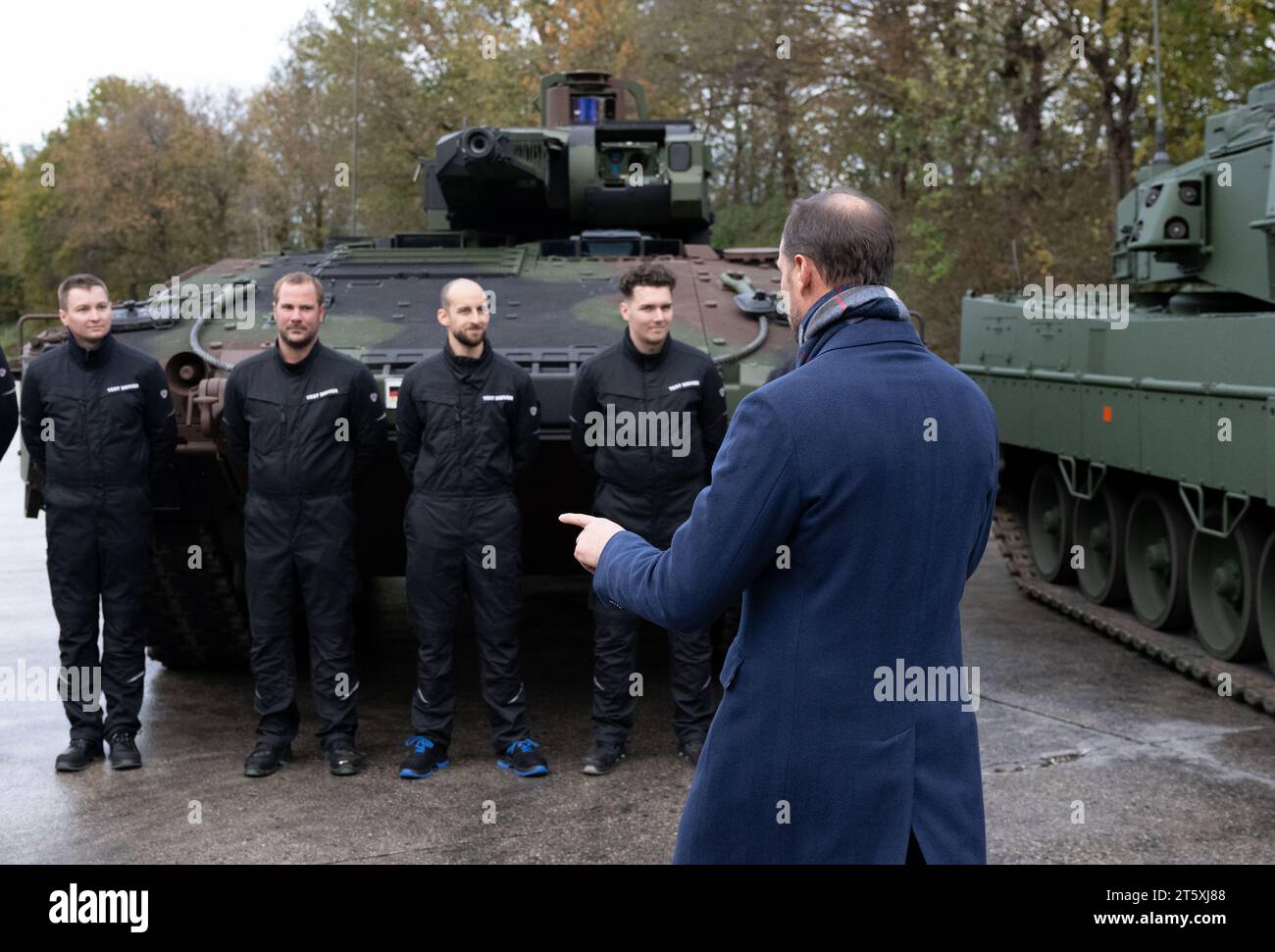 Krauss maffei wegmann gmbh hi-res stock photography and images - Alamy