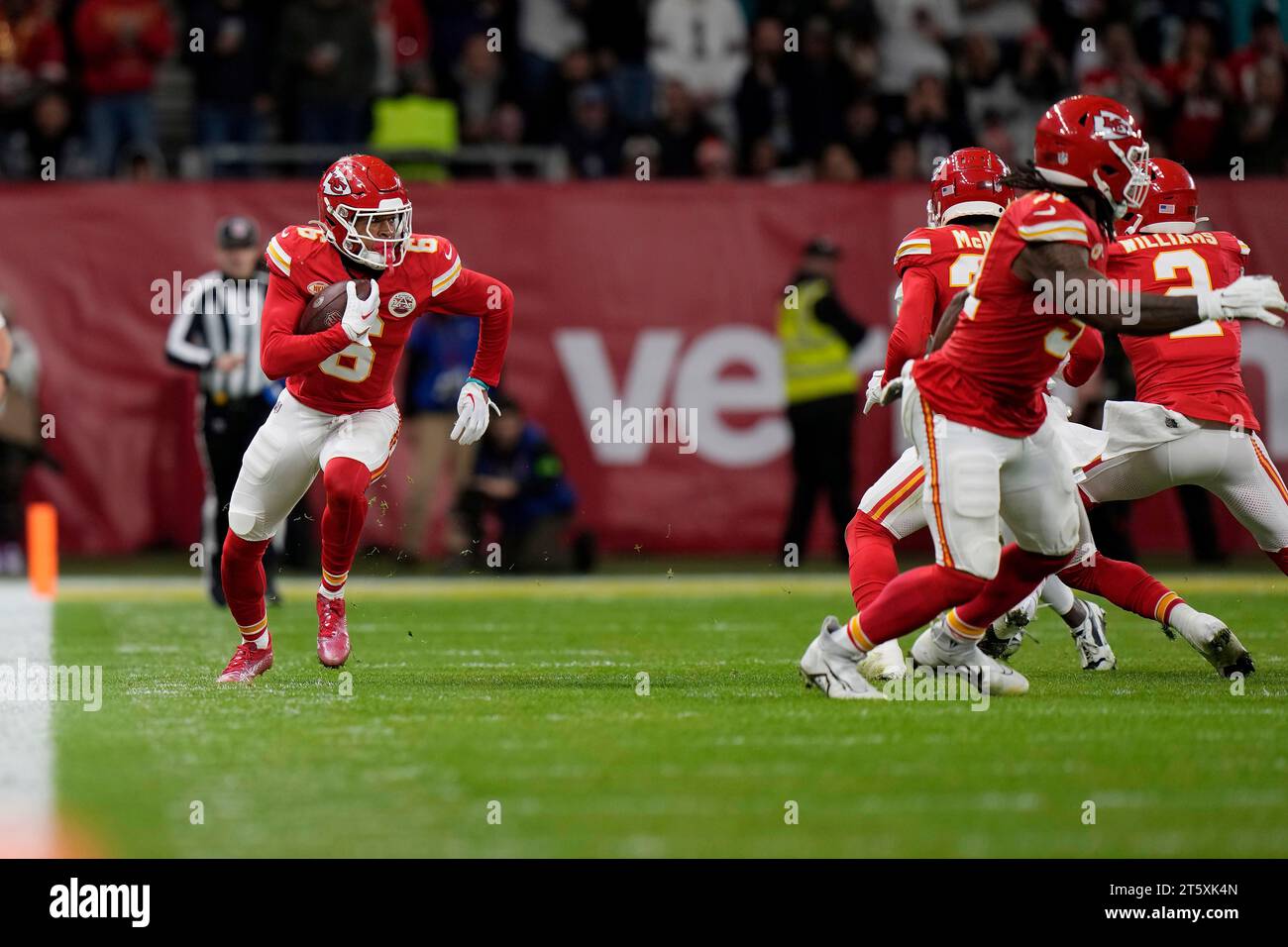 Kansas City Chiefs safety Bryan Cook (6) returns a fumble by Miami ...
