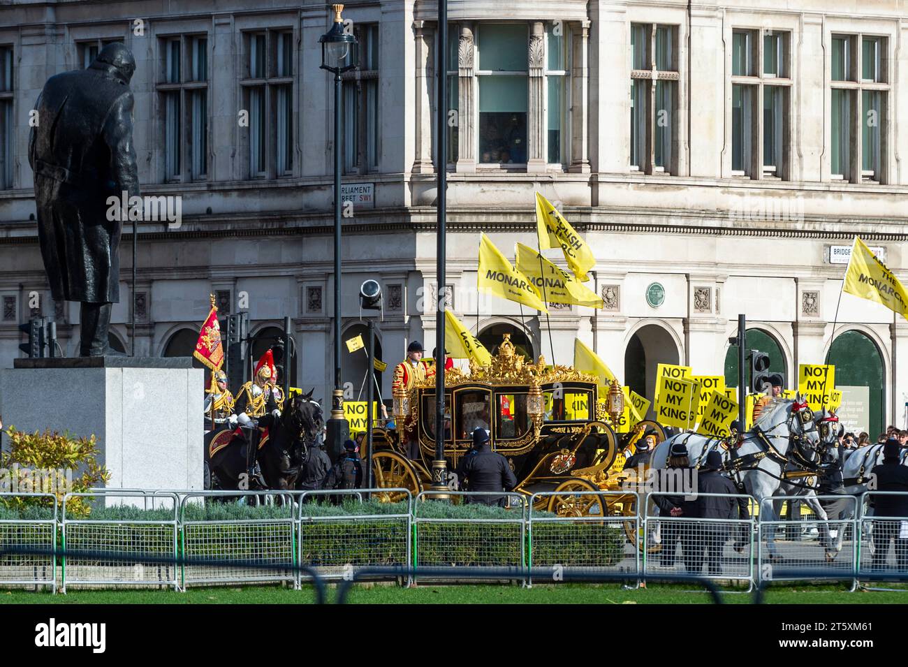 London, UK. 7 November 2023. The statue of Winston Churchill looks down ...