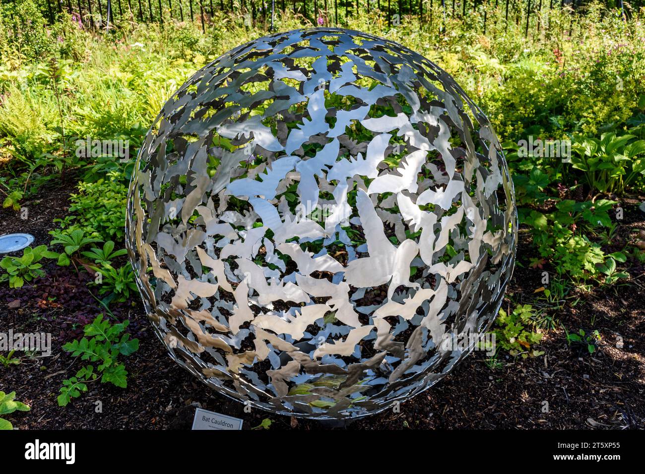 Bat Cauldron A Sculpture By Rob Mulholland 2022 Union Terrace