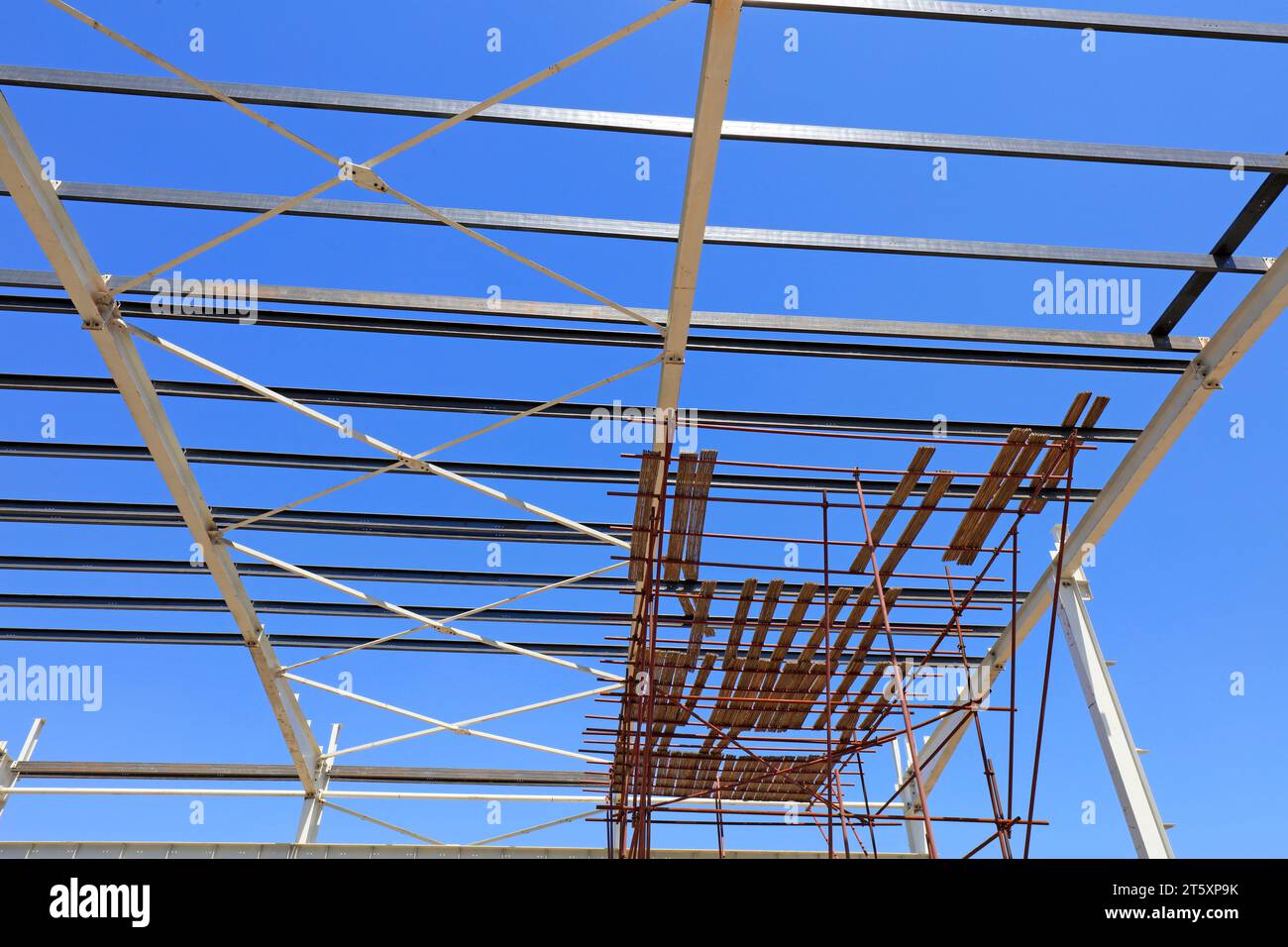 Steel truss and scaffolding, closeup of photo Stock Photo - Alamy