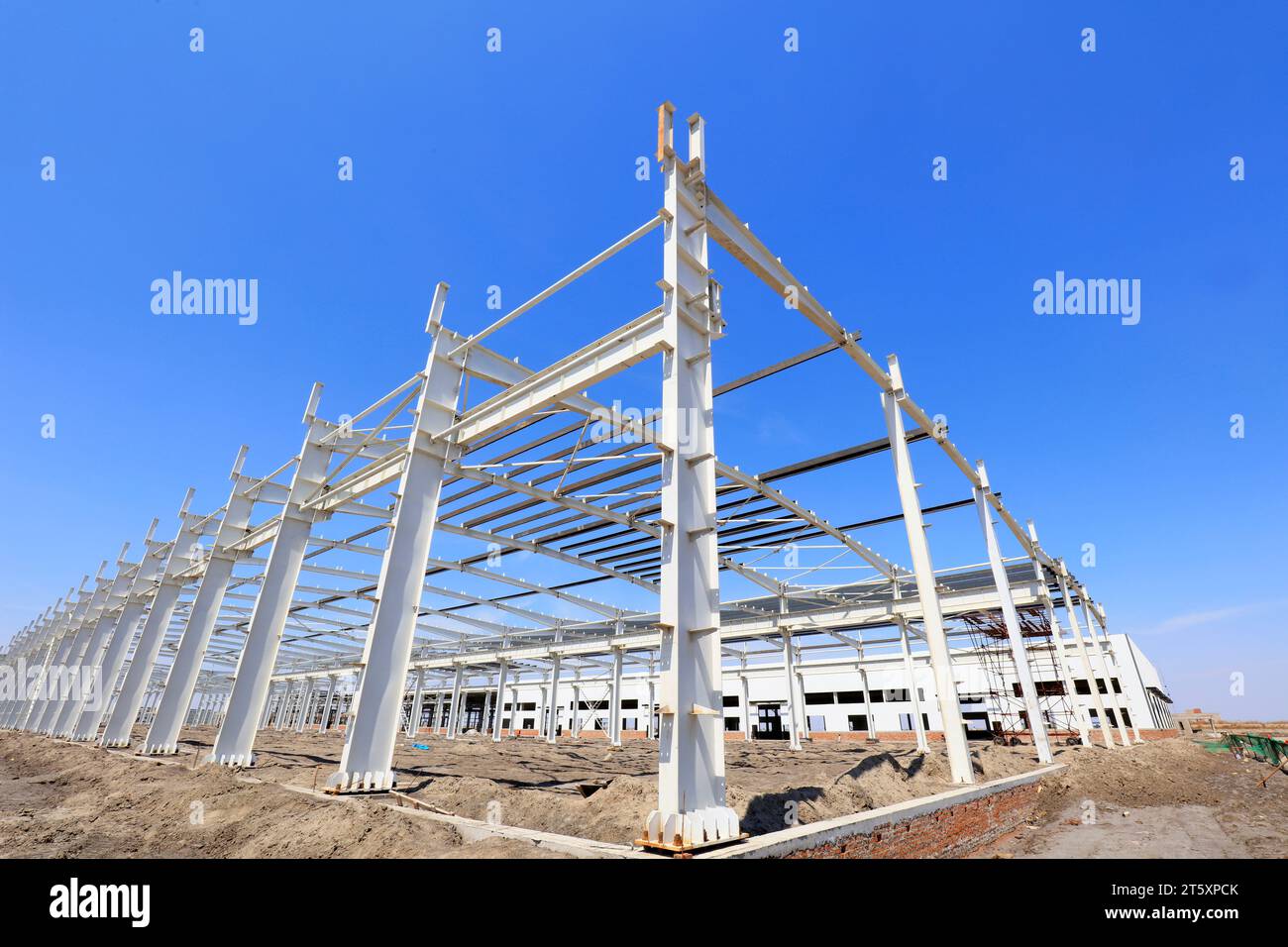 steel girder truss under blue sky, closeup of photo Stock Photo - Alamy