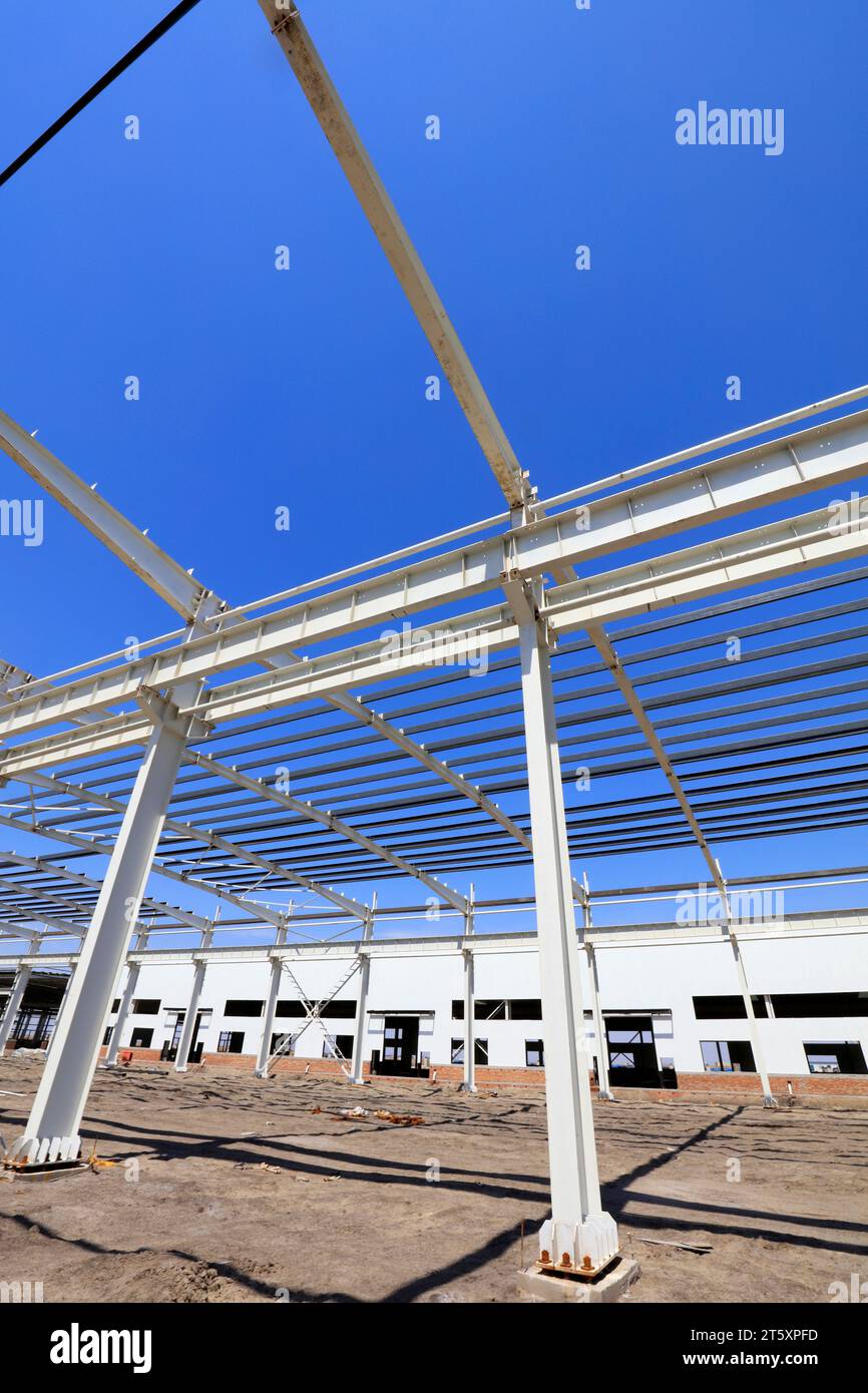 steel girder truss under blue sky, closeup of photo Stock Photo - Alamy