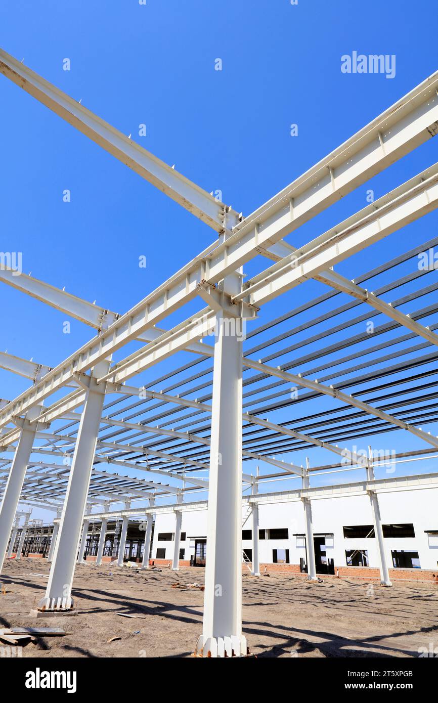 steel girder truss under blue sky, closeup of photo Stock Photo - Alamy
