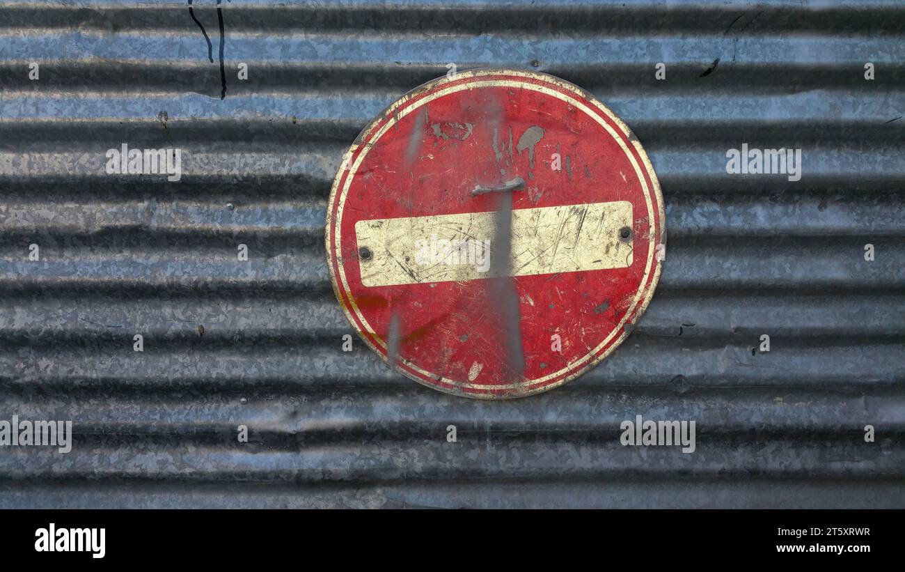 No entry sign board hi-res stock photography and images - Alamy