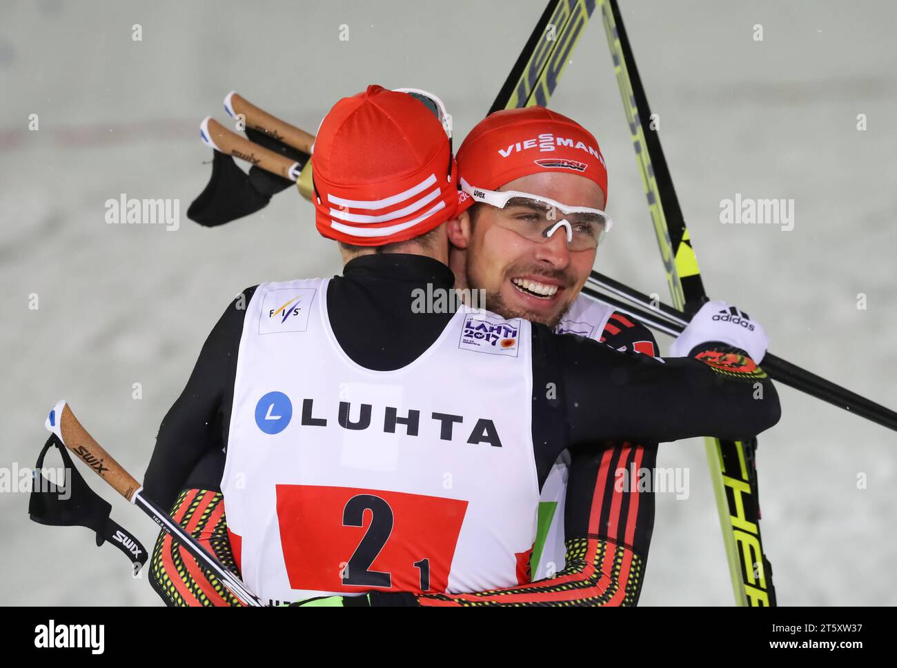 Johannes Rydzek und Eric Frenzel gewinnen beim Team Sprint 4 ...