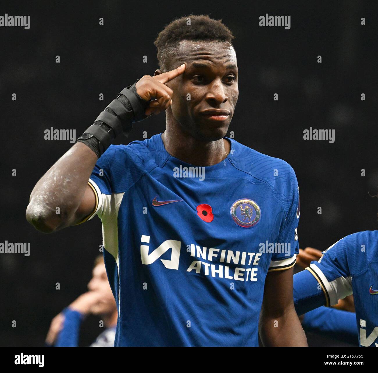 London, UK. 06th Nov, 2023. Nicolas Jackson of Chelsea celebrates after ...
