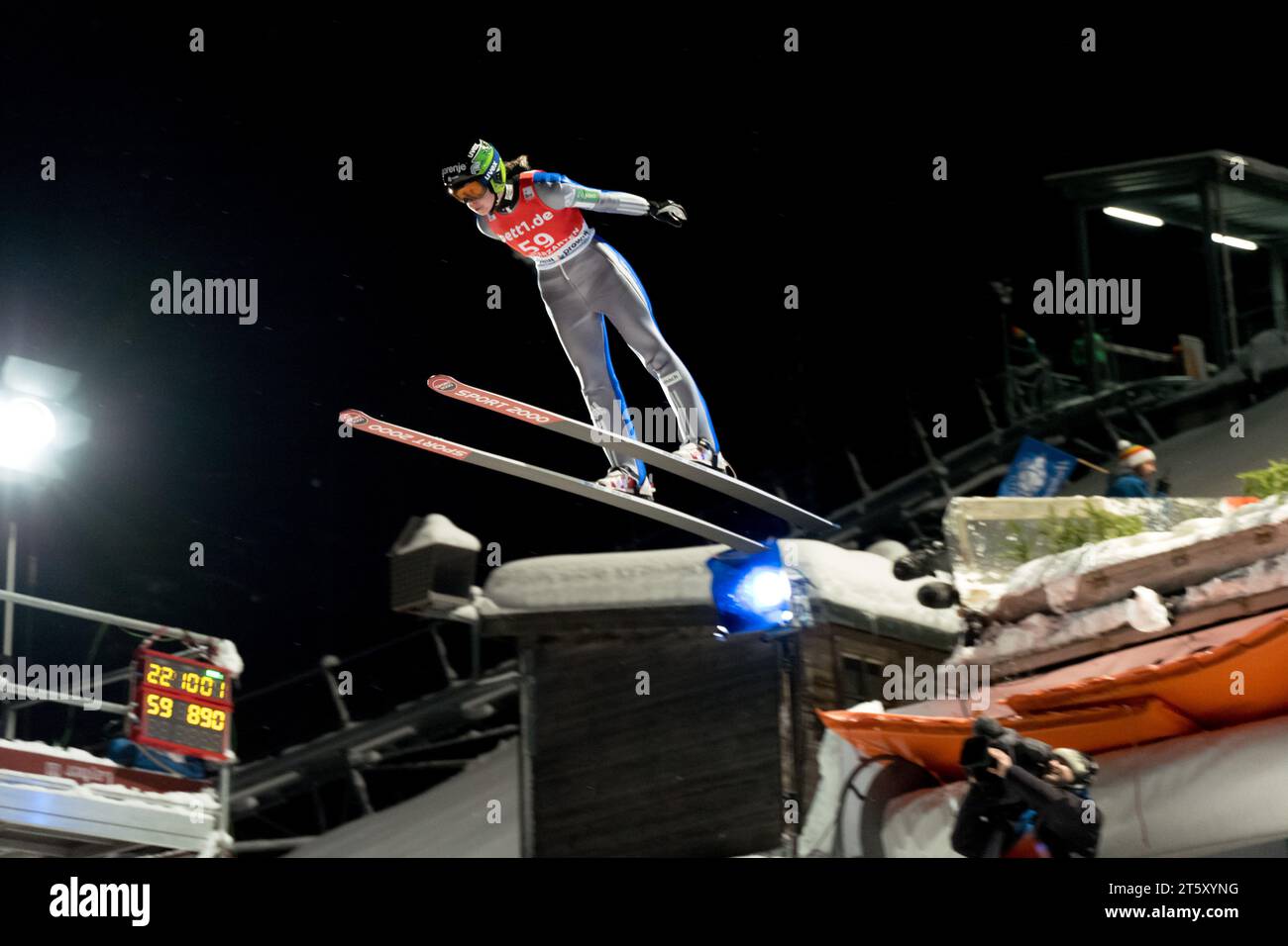 BOGATAJ Ursa SLO FIS Welt Cup Skispringen der Frauen in Hinterzarten ...