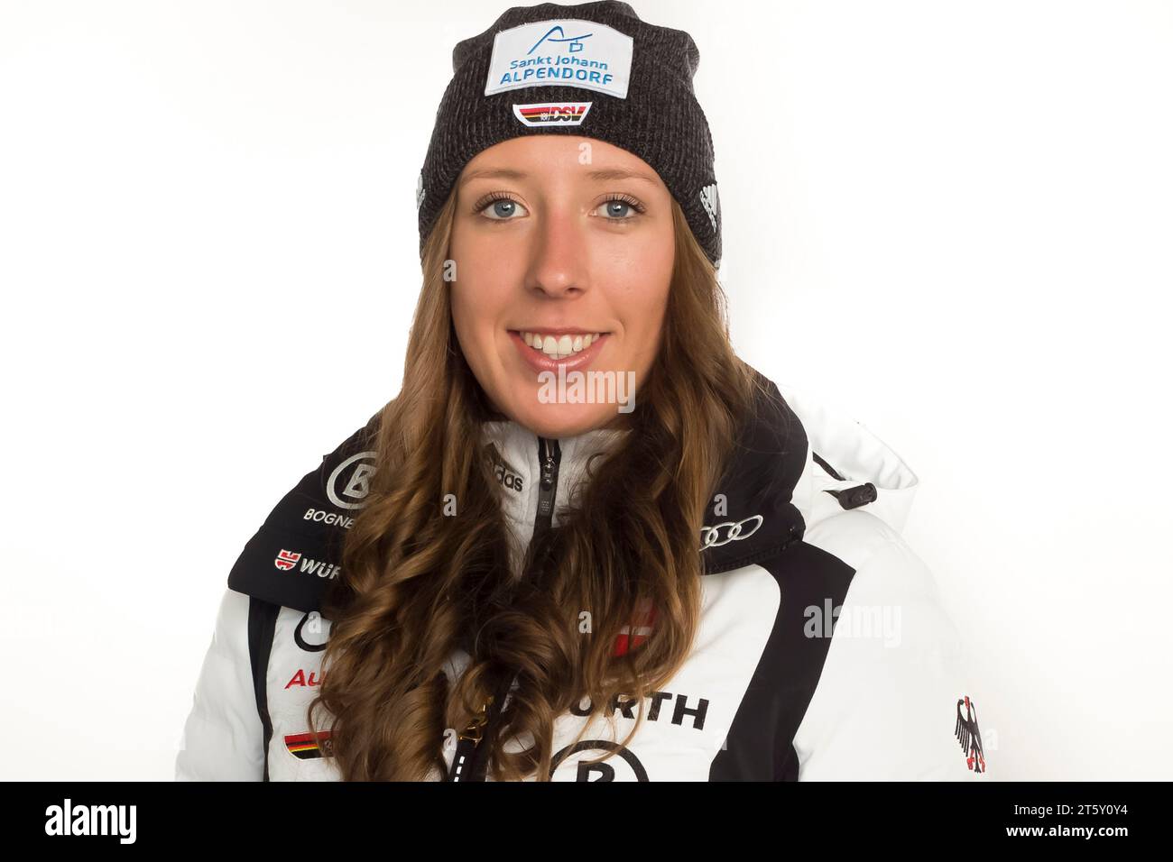Weidle Kira, Ski Alpin Portraet, Portrait, Fotoshooting in Kuenzelsau ...