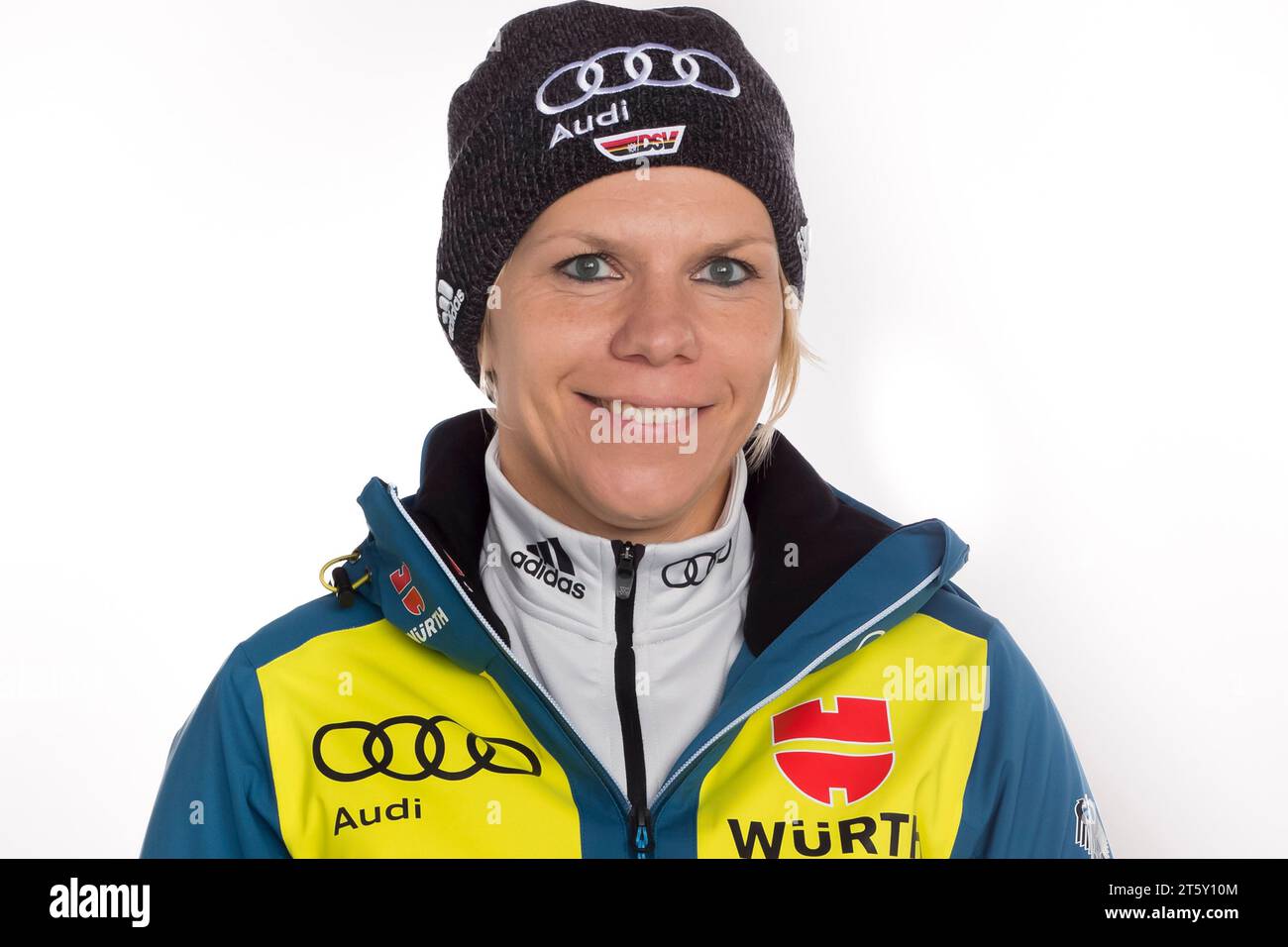 Senger Sonja, Ski Cross Portraet, Portrait, Fotoshooting in Kuenzelsau ...