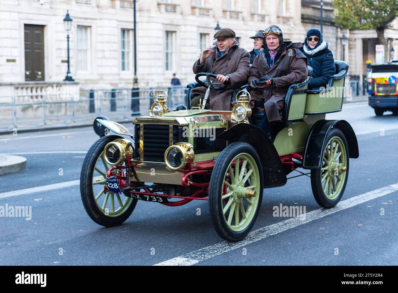 Peerless car hi-res stock photography and images - Alamy
