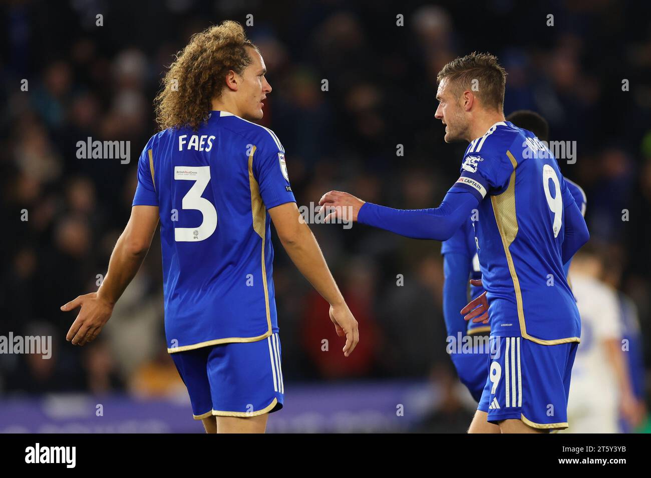 Wout Faes of Leicester City speaks with Jamie Vardy - Leicester City v ...