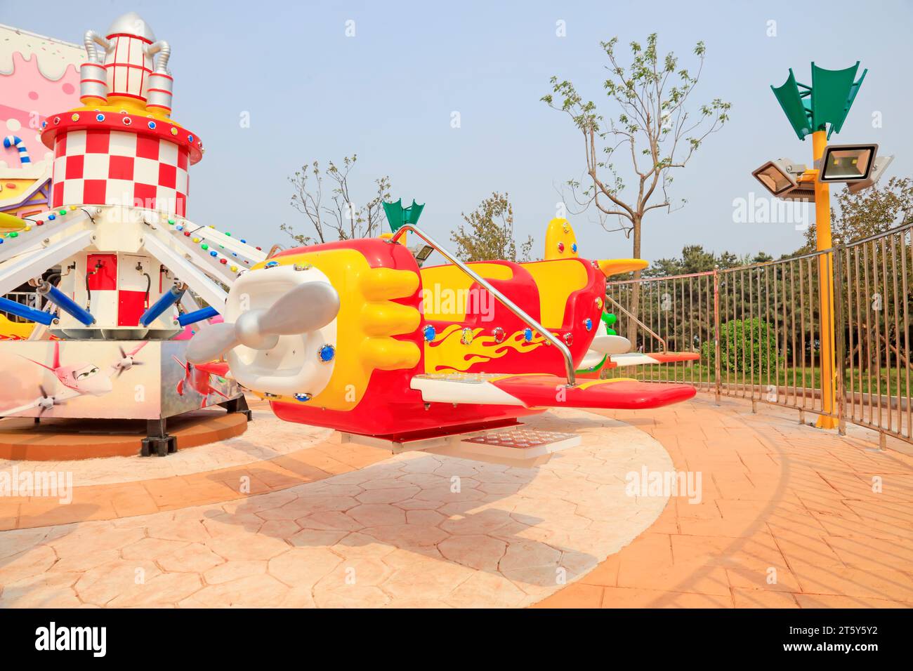 Amusement park facilities Stock Photo - Alamy