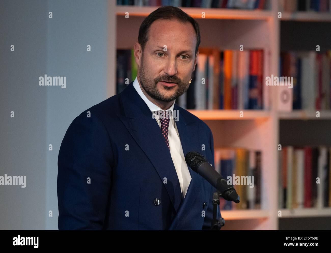 Munich, Germany. 07th Nov, 2023. Haakon, Crown Prince of Norway, takes part in the Day of ...