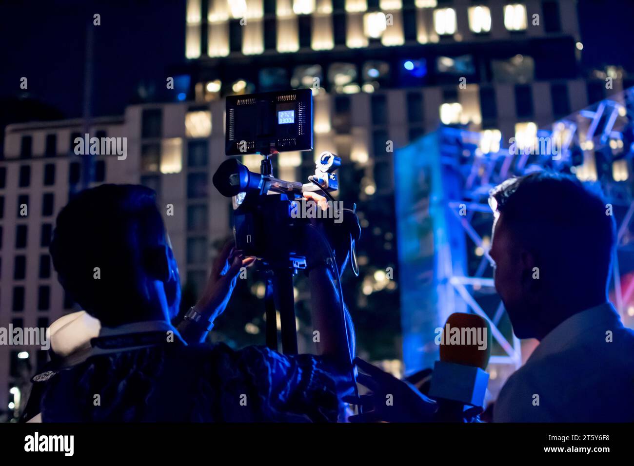 Recording of this scene photo hi-res stock photography and images - Alamy