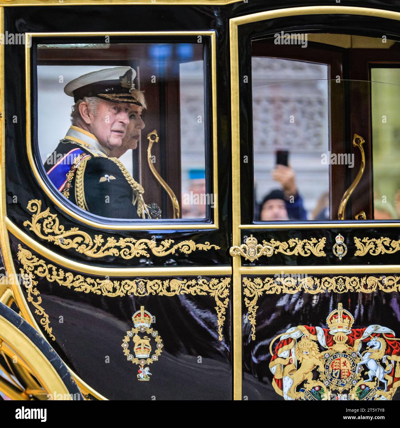 London, UK. 07th Nov, 2023. HRH King Charles III and Queen Camilla in ...