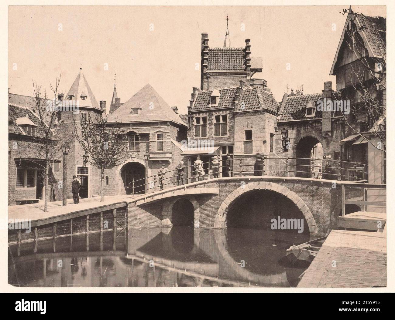 View of a canal in Amsterdam during the 1895 World Exhibition, Guy de ...