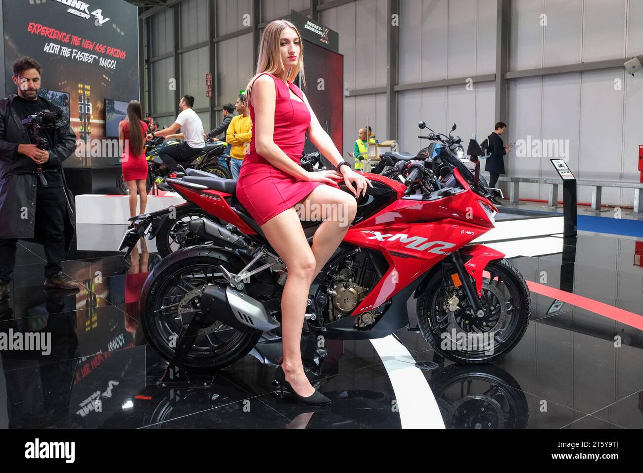 Hero XMR 210 motorcycle exposed at 80th edition of EICMA - Milan ...