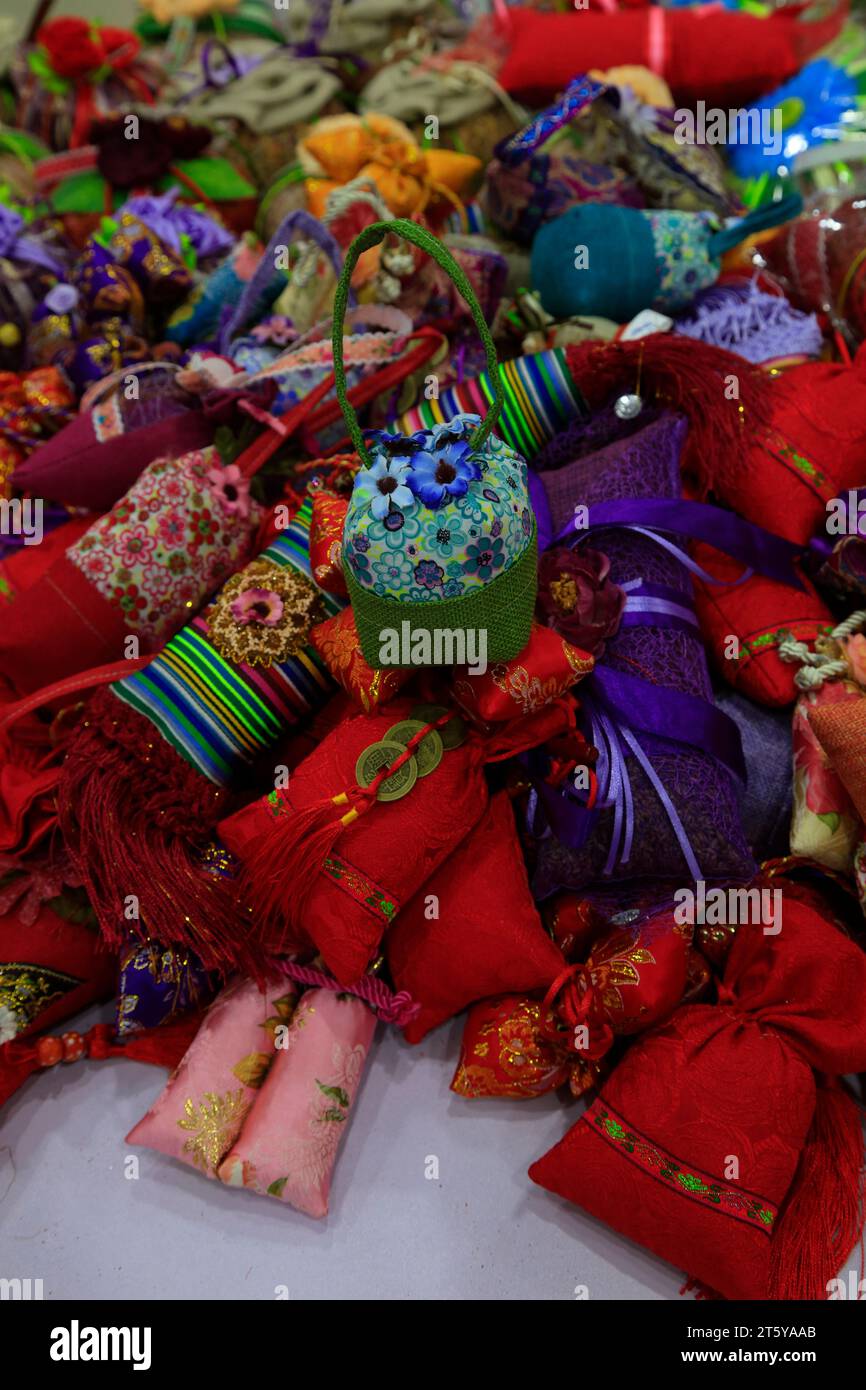 Taiwan alishan sachets in a shop Stock Photo - Alamy