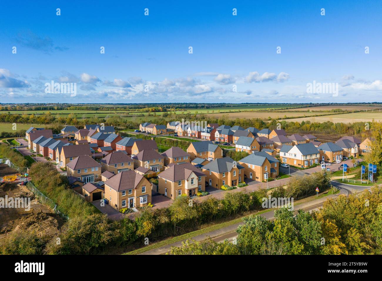 New build village hi-res stock photography and images - Alamy