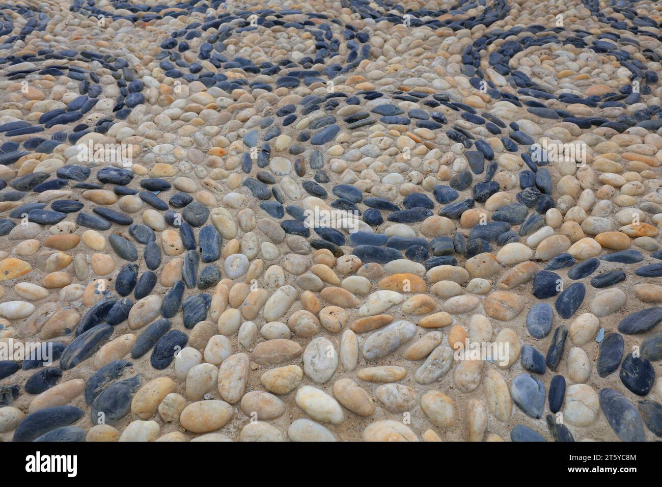 pebbles puzzle texture, concentric circles Stock Photo - Alamy