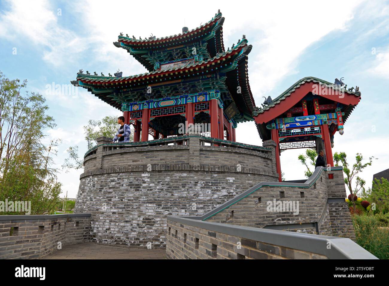 Traditional Chinese architectural scenery Stock Photo - Alamy