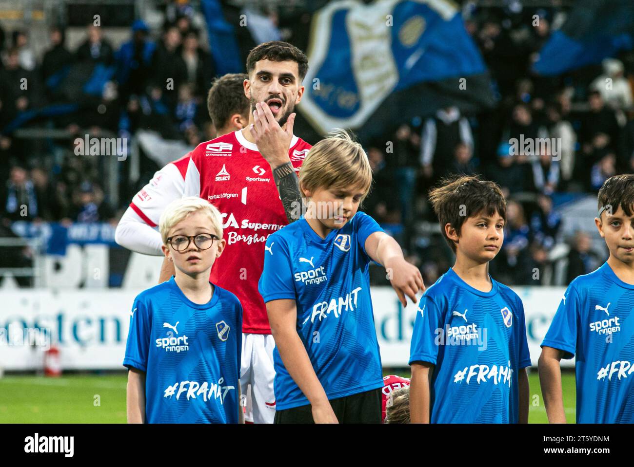 Noah shamoun hi-res stock photography and images - Alamy