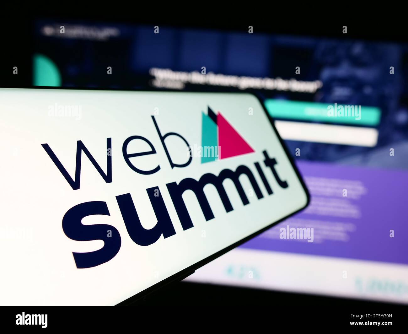 Summit logo hi-res stock photography and images - Alamy