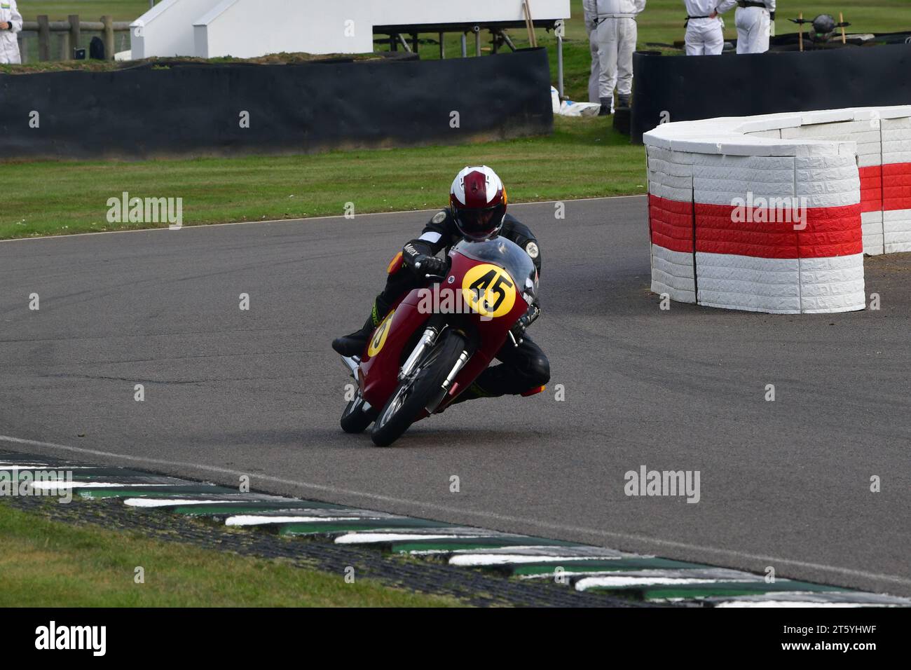 John McGuinness, Sebastian Perez, Matchless G50, Barry Sheene Memorial ...