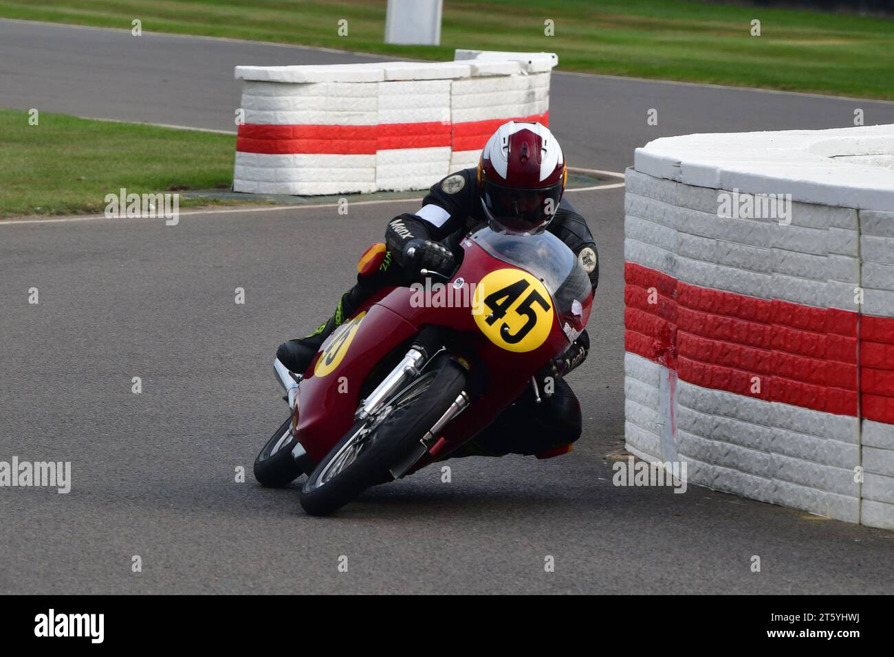 John McGuinness, Sebastian Perez, Matchless G50, Barry Sheene Memorial ...