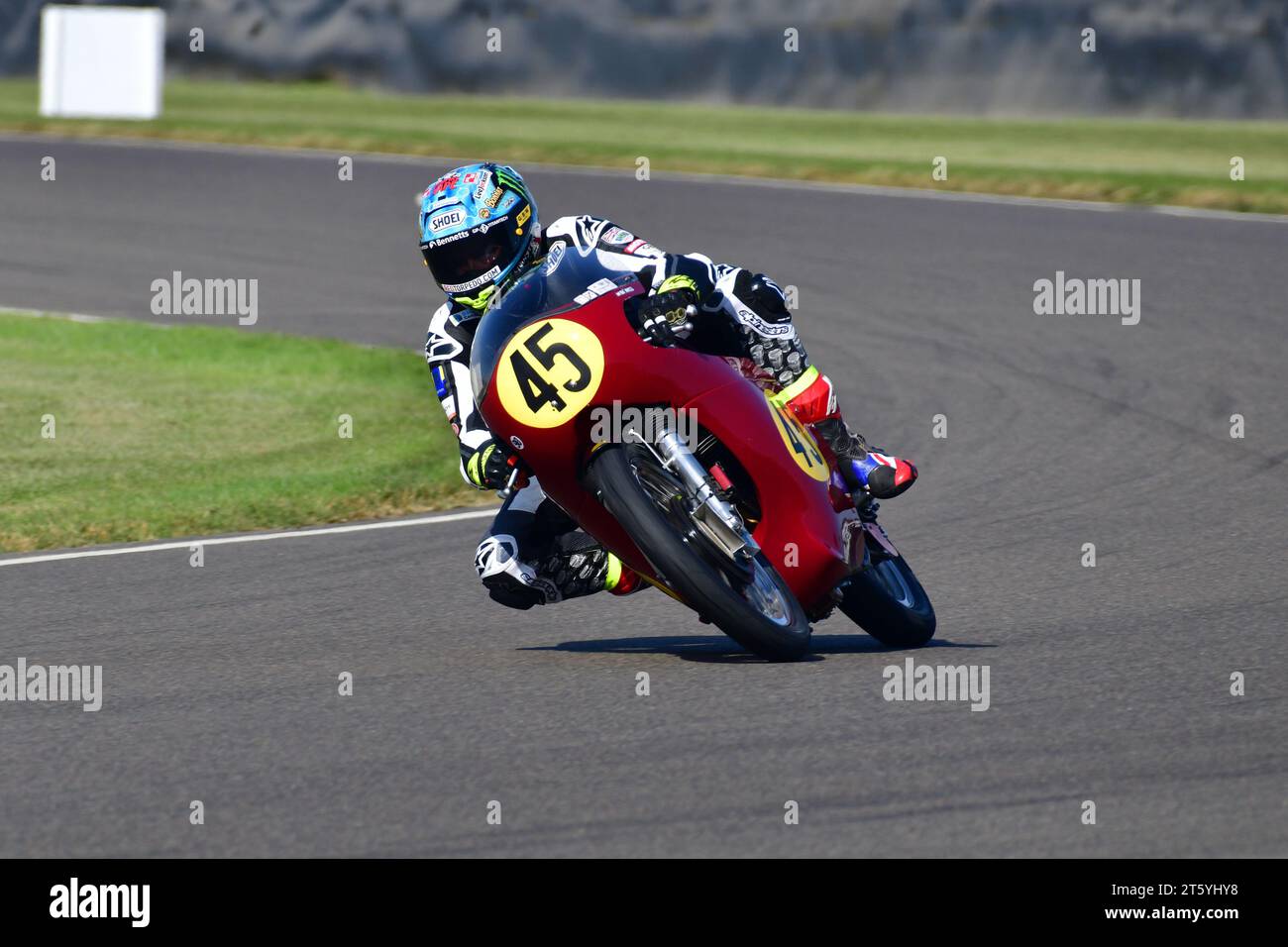 John McGuinness, Sebastian Perez, Matchless G50, Barry Sheene Memorial ...